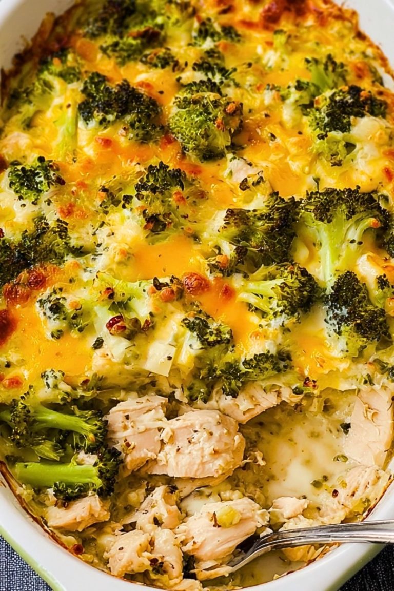 Keto Cheesy Crockpot Chicken and Broccoli Casserole - Ava Chef Life